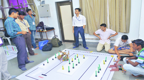 ‘Smart’ robots steal the thunder at IIT-B competition | Mumbai News ...