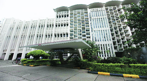 IIT-B starts ‘mentorship’ programme to help freshers settle in | Mumbai ...