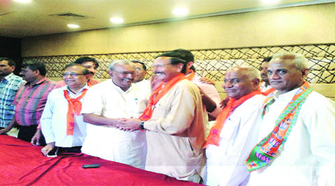 Blow to Cong as Morbi district chief joins BJP | Ahmedabad News - The ...