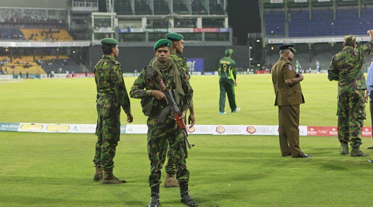 WATCH: Crowd goes on rampage, pelts stones to hold up Sri Lanka ...