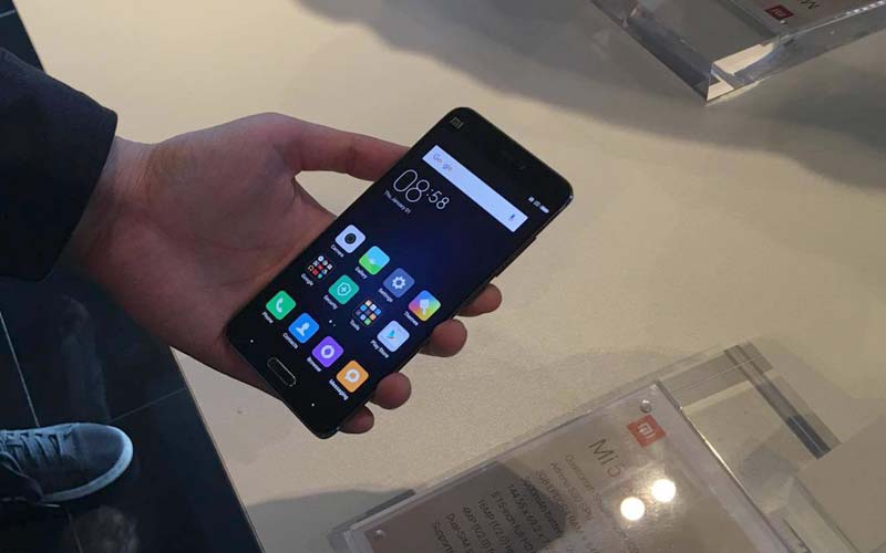 Xiaomi Mi 5 First Impressions: Great looks and camera but when is India ...