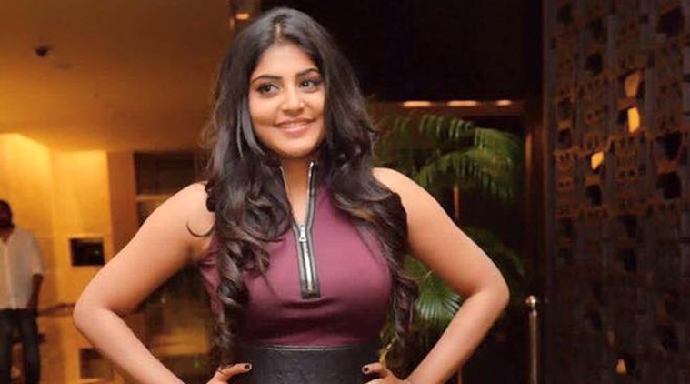 Sathriyan actor Manjima Mohan on trolls: My father is proud that I hit ...