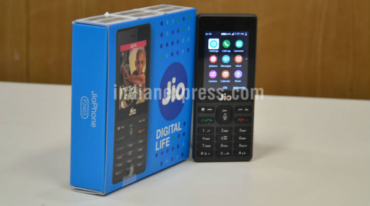 Reliance Jio Phone Rs 1,500 first impressions, delivery, booking
