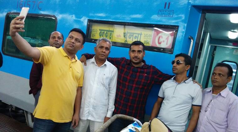 Bandhan Express makes its first commercial run between Kolkata and ...