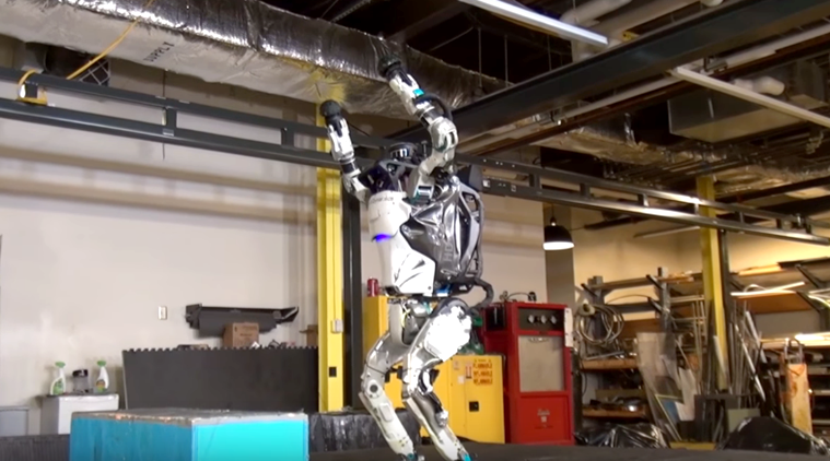 VIDEO: Whoa! This robot called ‘Atlas’ can beat any Bollywood hero with ...