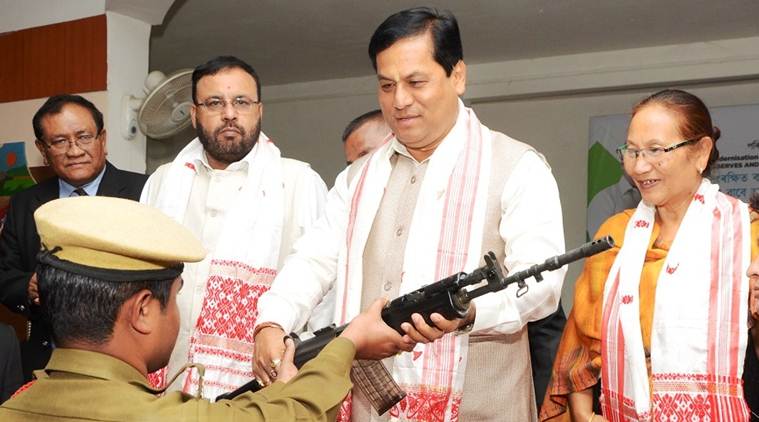 Kaziranga guards get INSAS, Ghatak rifles to tackle rhino poachers ...