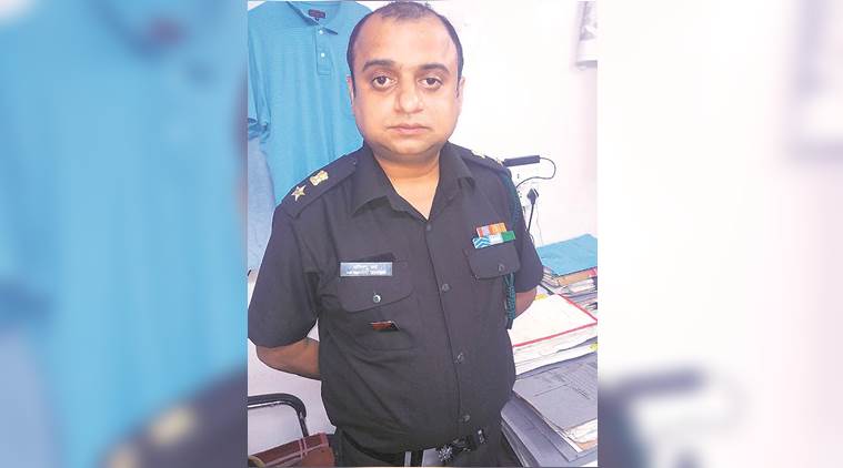 Man who posed as Lt Col duped relatives first: Police | Delhi News ...