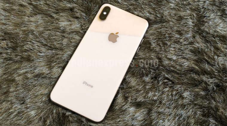 Apple iPhone XS Max review, specs, features, video review