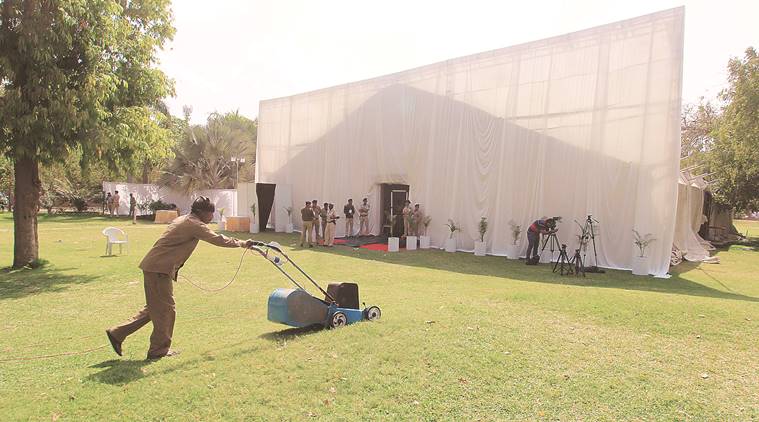 Ahmedabad: Tension on the border, Congress postpones CWC meet, rally ...