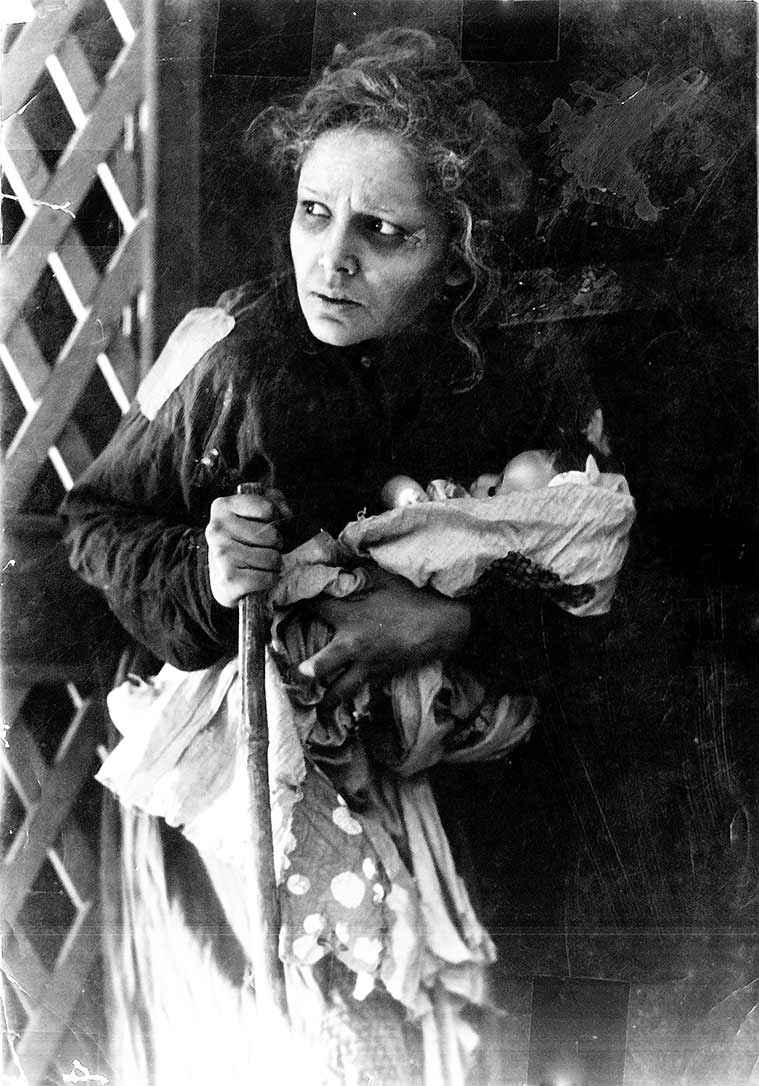 Why actor-producer Devika Rani was truly the First Lady of Indian ...