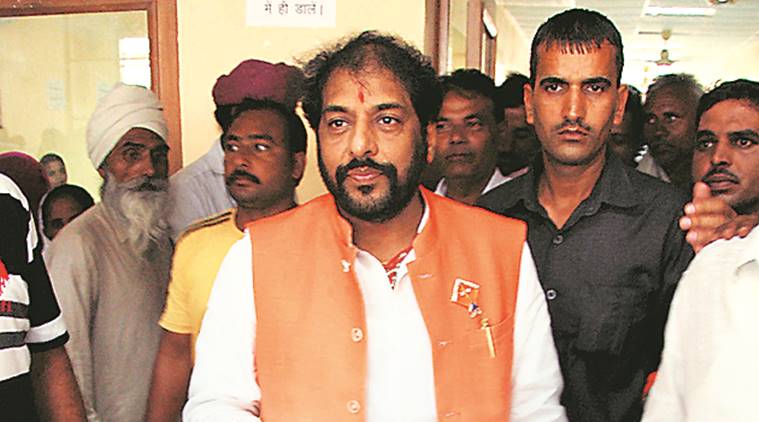 Public prosecutor in Gopal Kanda case has a dizzy moment in court ...