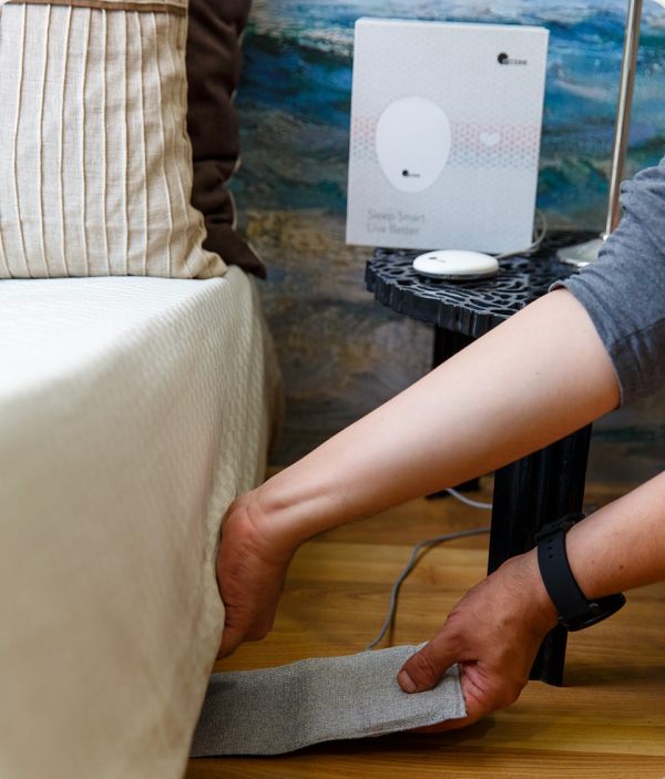 Dozee contactless monitoring device review: Just sleep on it ...