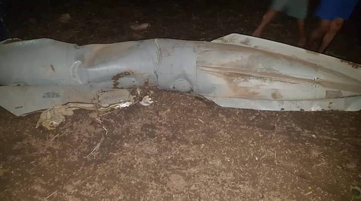 MiG-21 fighter jet crashes in Punjab’s Moga, IAF’s pilot dead | India ...