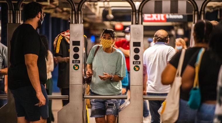 Wearing masks indoors again? Some US states are a vehement no. | World ...