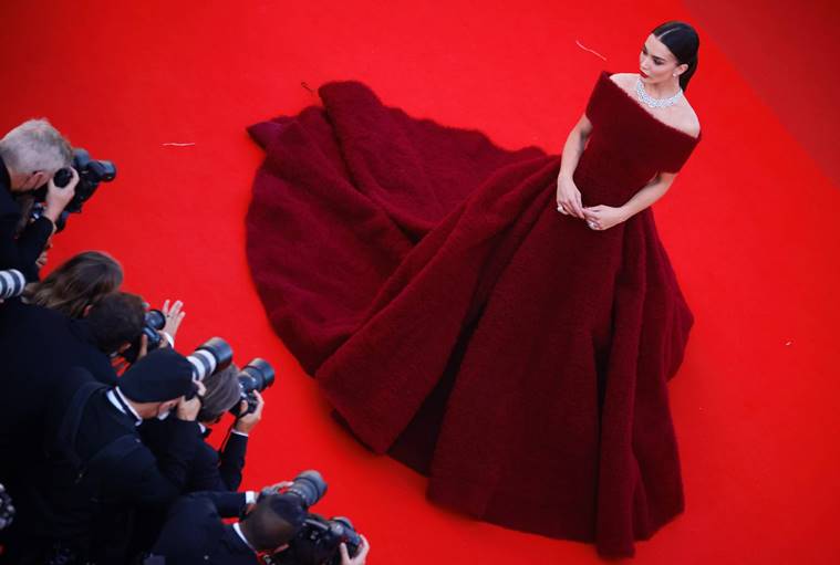 Amy Jackson looks like a princess on Cannes 2021 red carpet; see pics ...