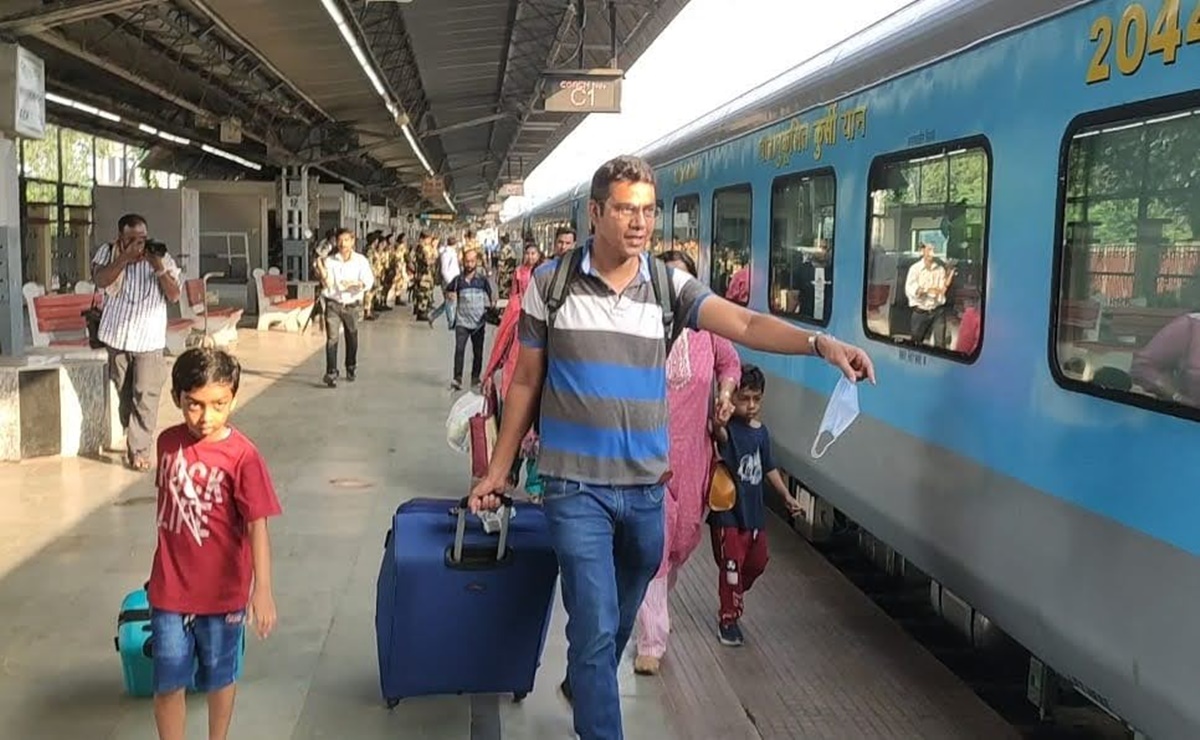 Explained: How India, Bangladesh are rebooting their rail link ...