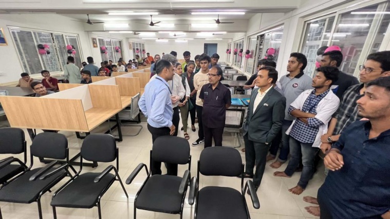 Pune: B. J. Medical College hostel receives Rs 20 lakh donation for library renovation | Pune ...