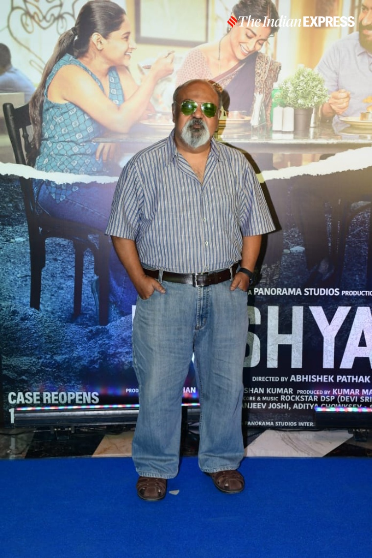Drishyam 2 screening: Kajol-Ajay Devgn twin in black, Shriya Saran ...
