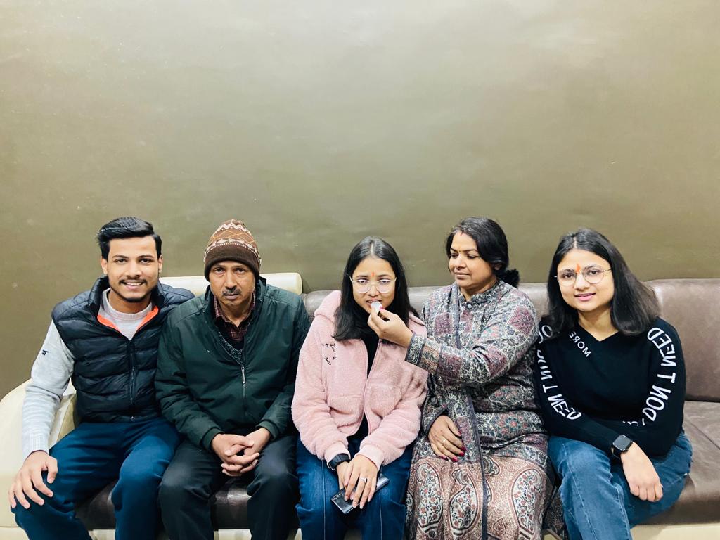 CA Final Result 2022: YouTube, tutors helped me succeed, says AIR 3 Mansi Agarwal | Education ...