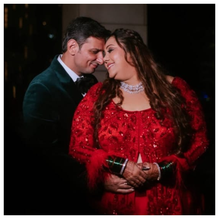 Anupamaa’s Rupali Ganguly dances with ‘Anuj’ Gaurav Khanna at Rushad ...