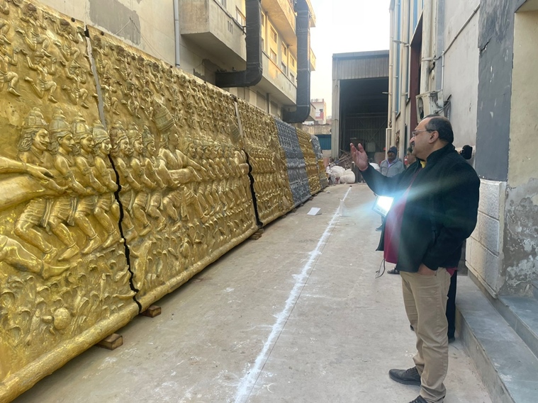 Meet sculptor Naresh Kumawat, who crafted a 75 ft long Samudra Manthan ...