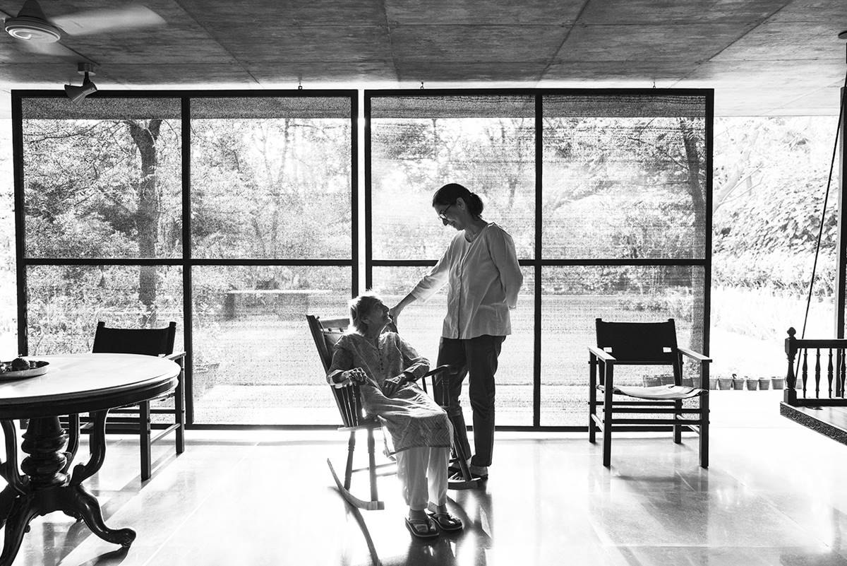 'Parsis continue to retain unique aspects of their culture ...