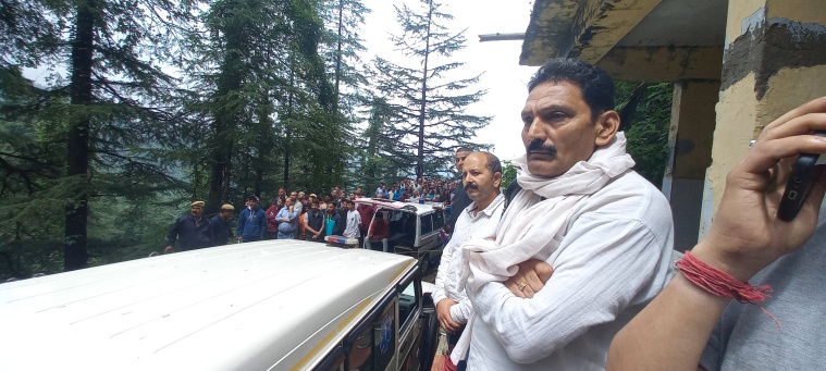 At collapsed temple site in Shimla, anxious eyes in search of loved ...