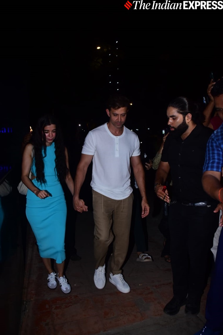 Hrithik Roshan and Saba Azad enjoy family time with his sons Hrehaan ...