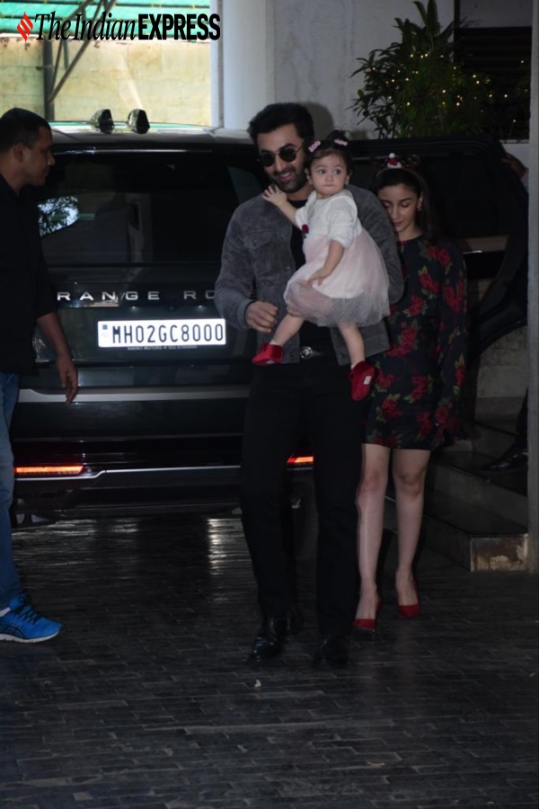 Ranbir Kapoor-Alia Bhatt reveal daughter Raha’s face at Kapoor family Christmas lunch, see ...
