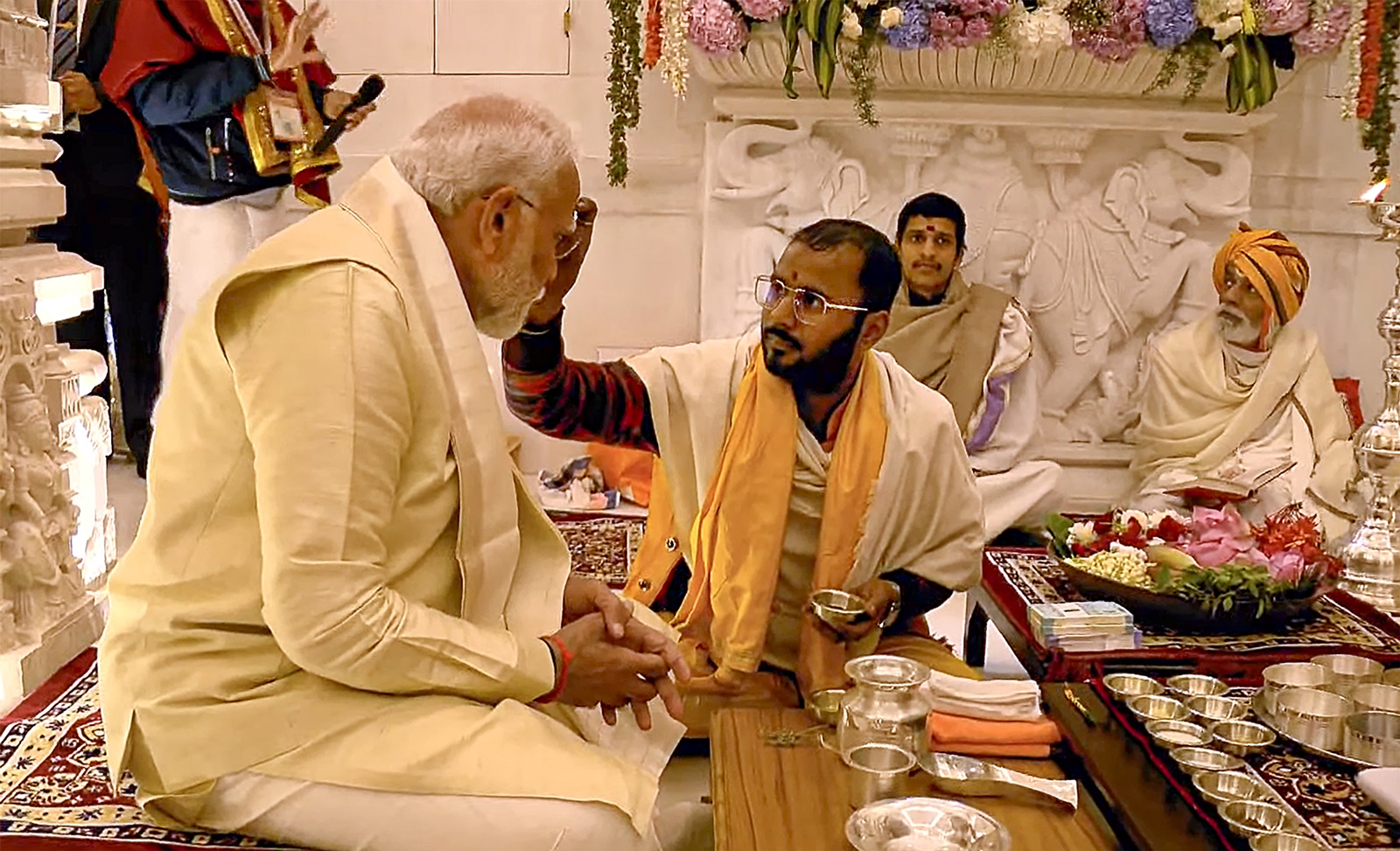 Ram Mandir ‘Pran Pratishtha’ ceremony concludes: Check out visuals from Ayodhya | India News ...