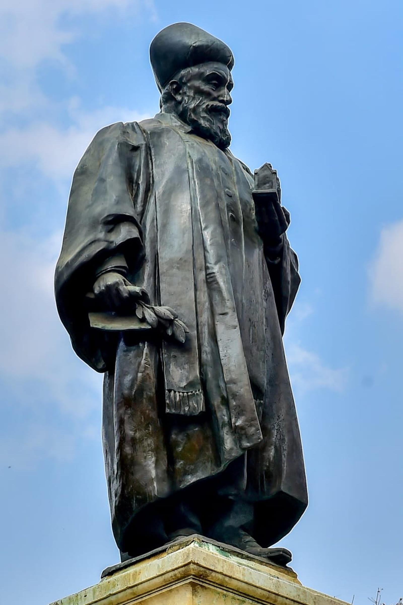 Know Your City: From Jamsetji Tata to CV Raman and beyond, how IISc ...