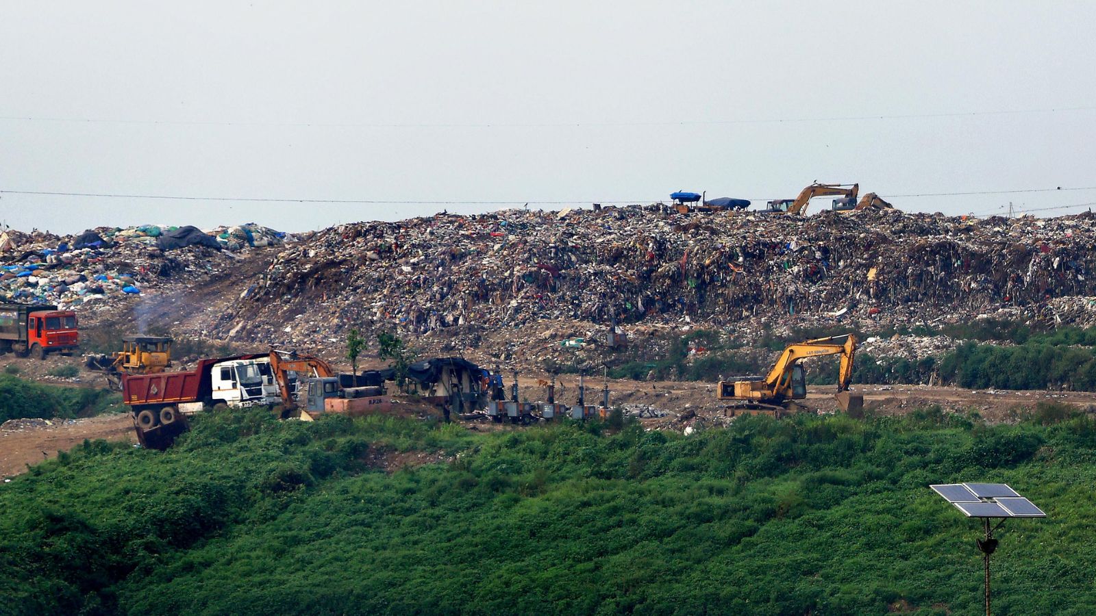 Resettling Dharavi residents on waste: Housing risks at Deonar landfill ...