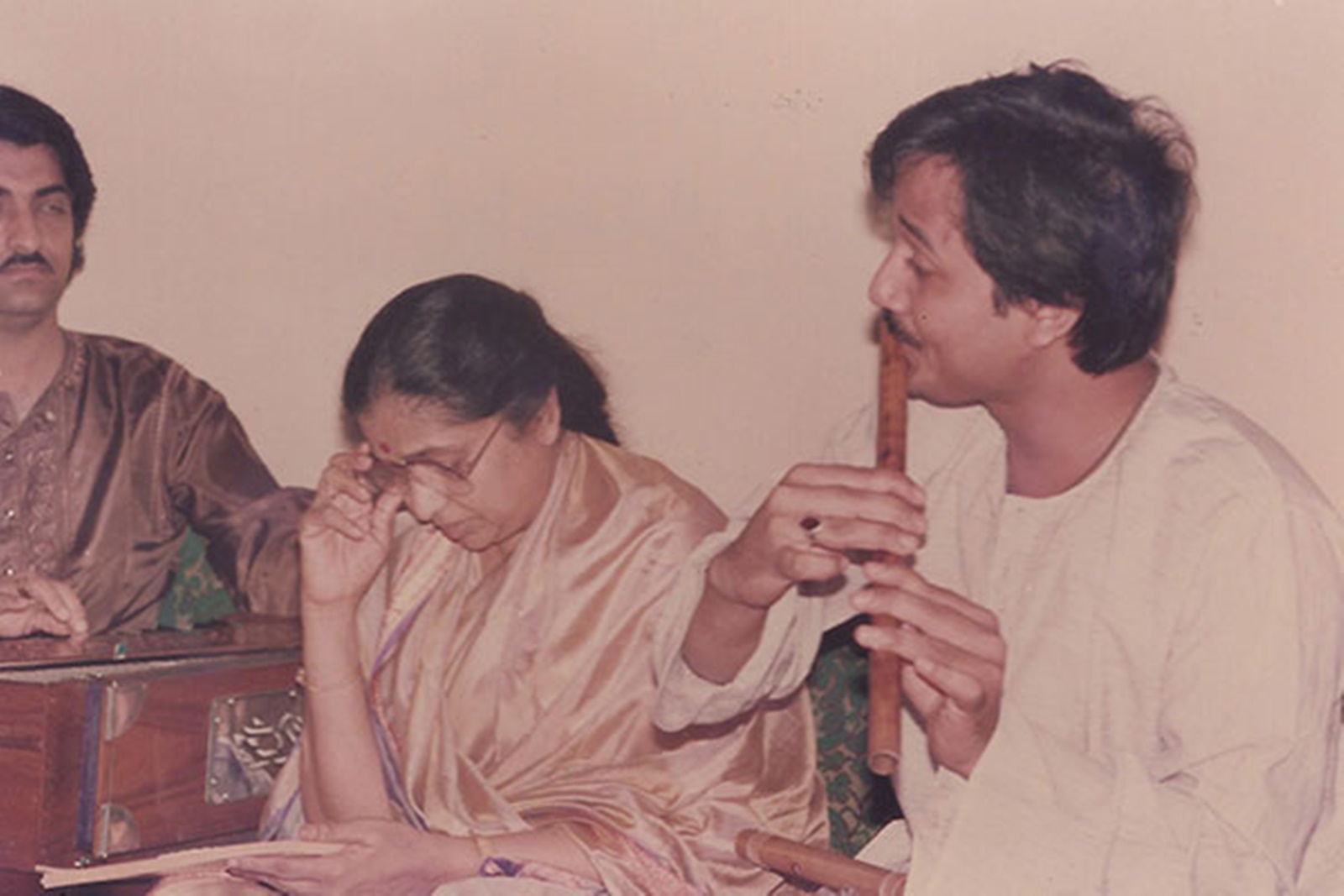 Flautist Pandit Ronu Majumdar on working with Bollywood legends