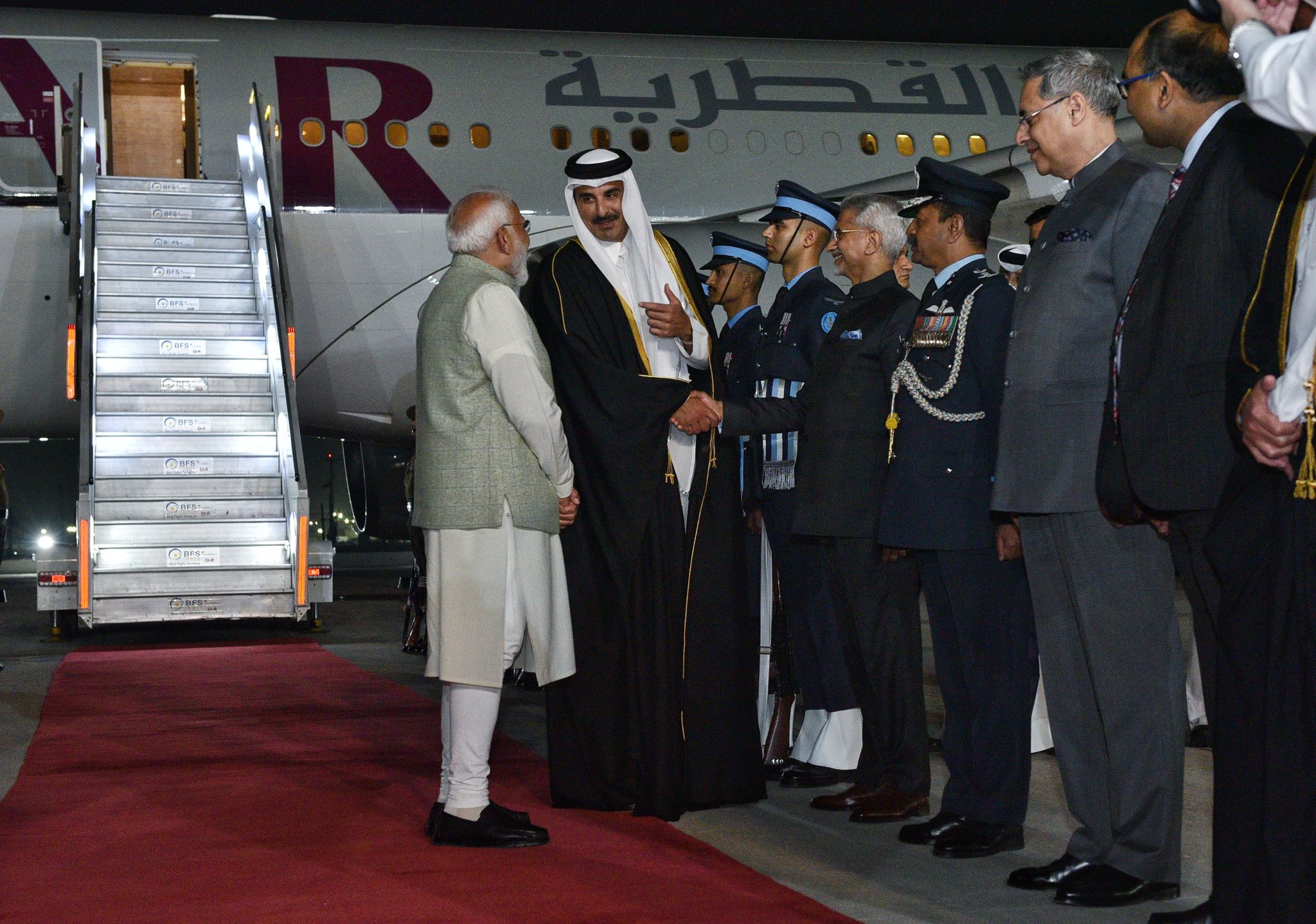 PM Modi receives Amir of Qatar Sheikh Tamim Bin Hamad Al-Thani at Delhi airport | India News ...