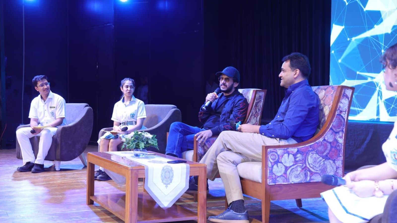 DPS Indirapuram unveils high-tech AI lab with humanoid robots, Nvidia ...