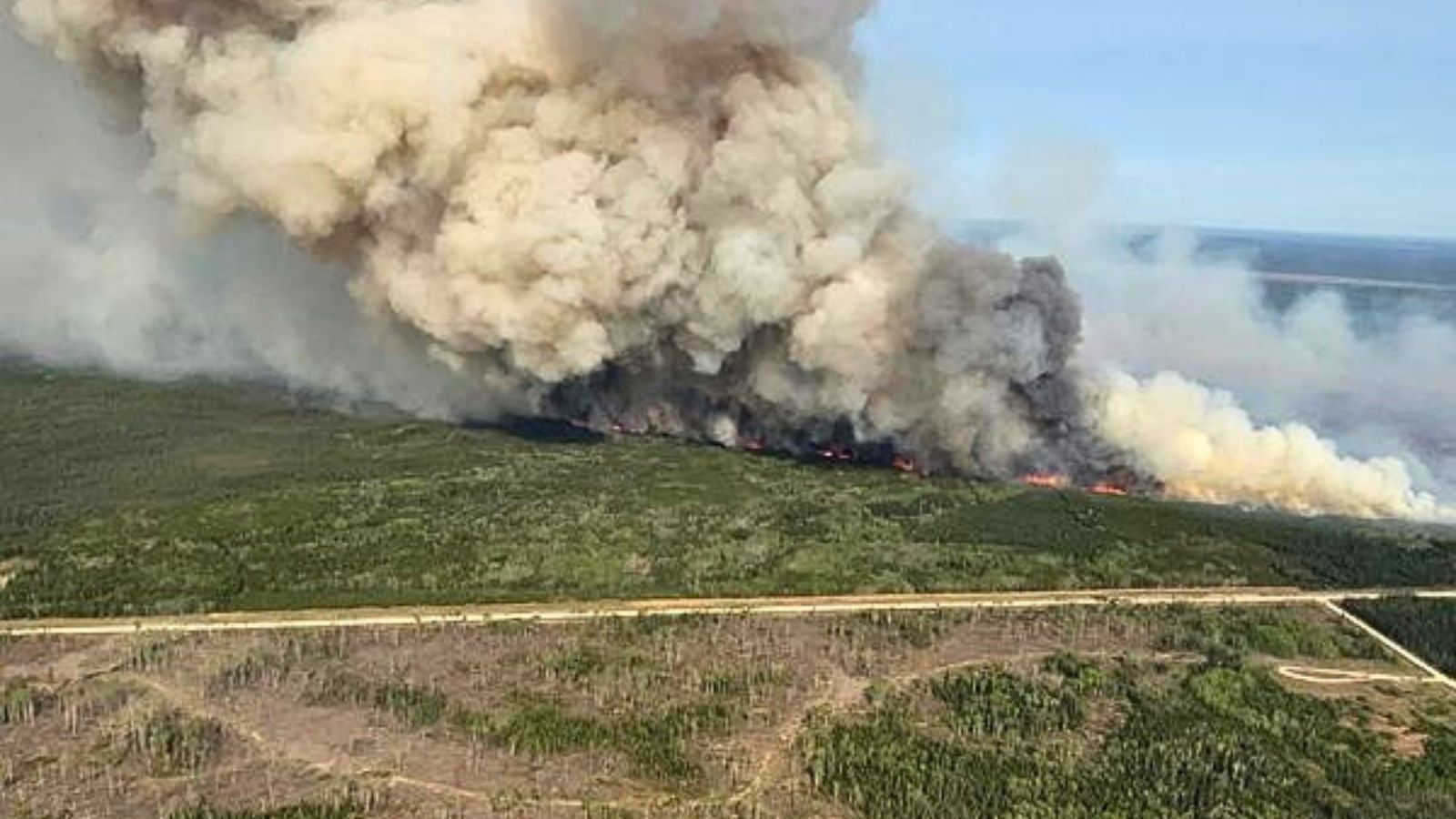 Canada wildfires: Manitoba declares emergency, seeks military help amid ...
