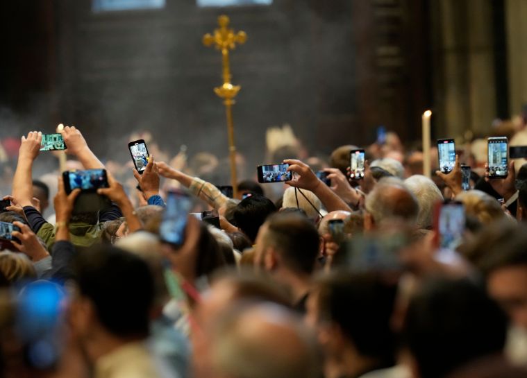 Papal Conclave 2025 Live Updates: New pope elected, bells ring out from ...