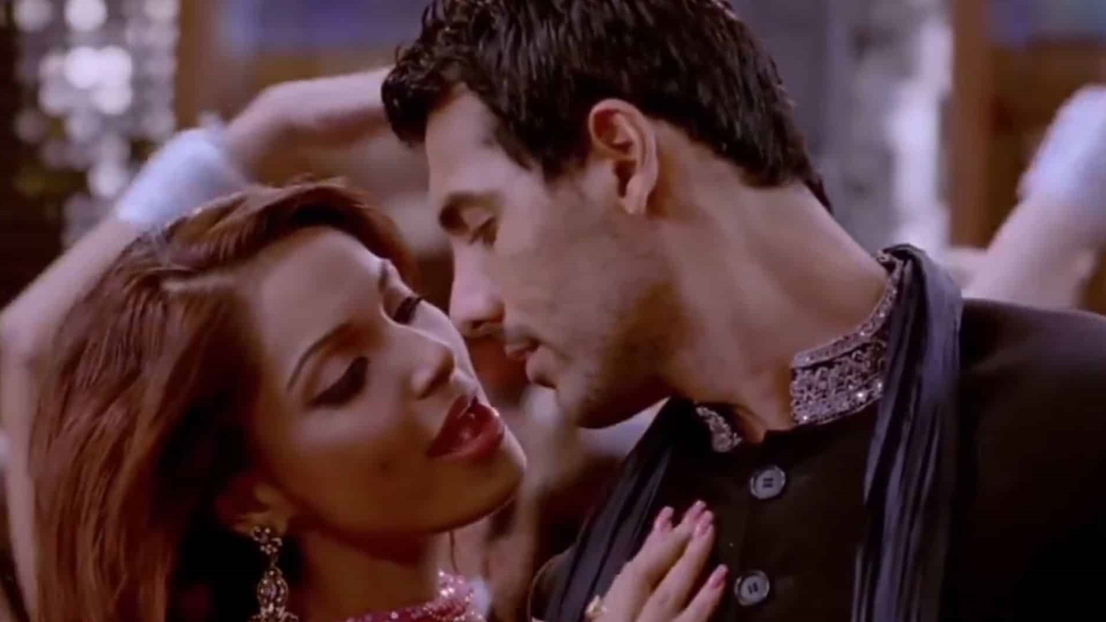 ‘John Abraham couldn’t say five lines of dialogue,’ Vivek Agnihotri on Dhan Dhana Dhan Goal ...