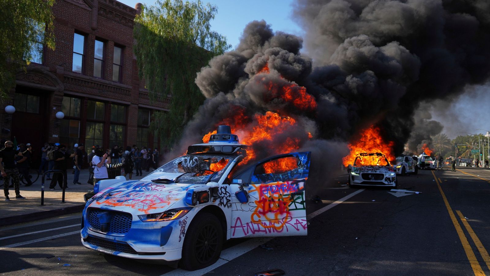 Los Angeles Protest Today Live News Updates: Immigration Raids ...