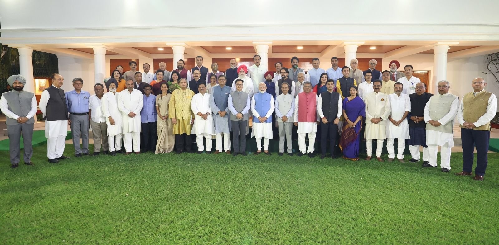 PM meets multi-party teams: ‘Need to institutionalise idea’ | India ...
