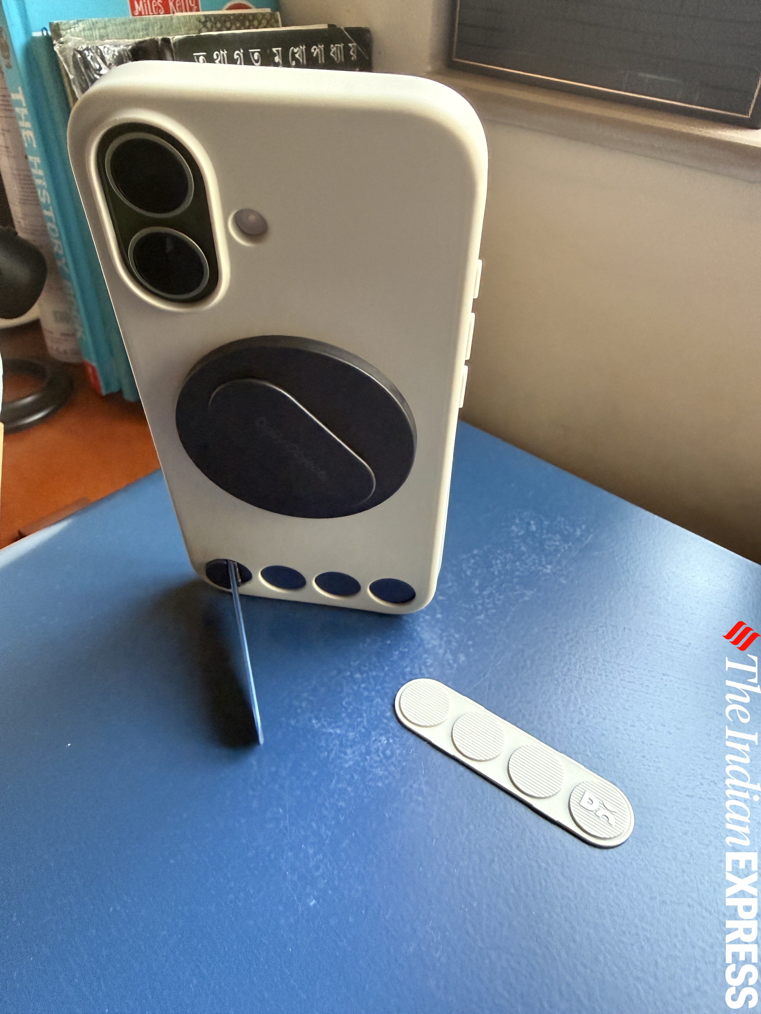 DailyObjects Stack review | DailyObjects Stack Phone ecosystem review: Modular phones might ...