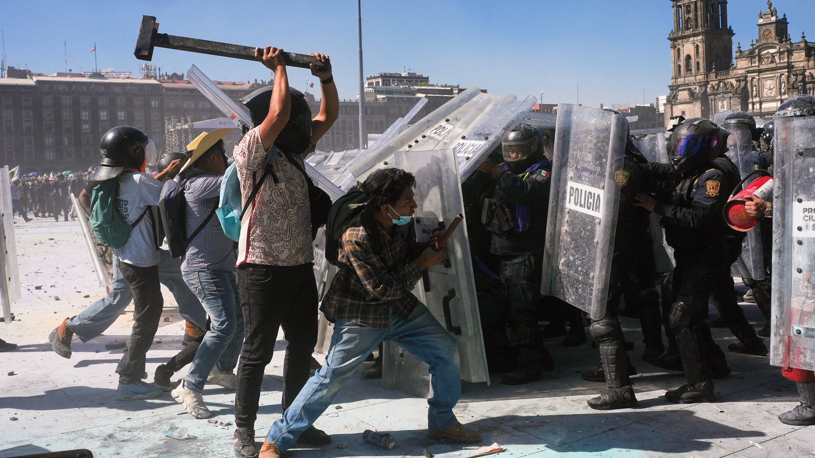 Thousands demonstrate against government over violent crime in Mexico ...