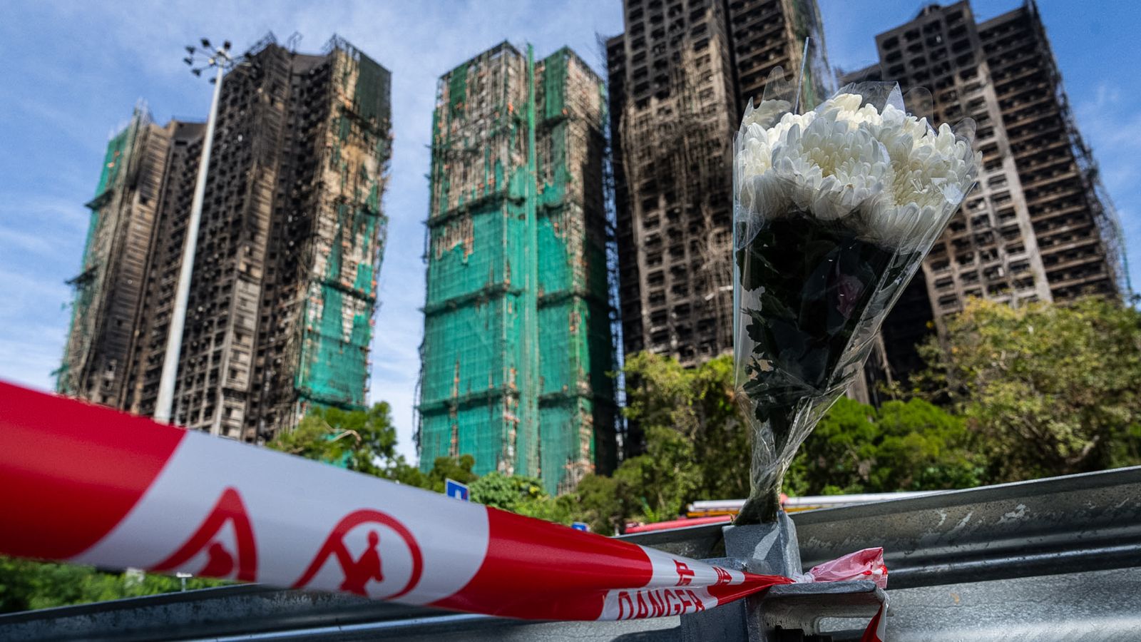 Hong Kong Fire: Anti-corruption agency arrests 8 over deadly apartment blaze | World News - The ...